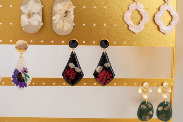 Pressed flower wearable art polymer clay fine art jewelry | Hints of Nature